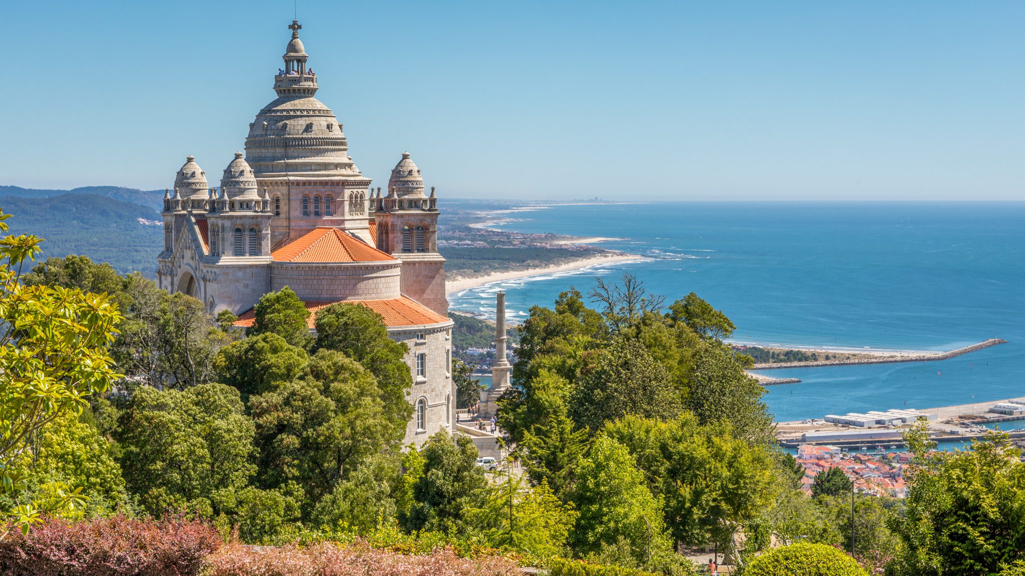 6 Best Coastal Towns Near Porto